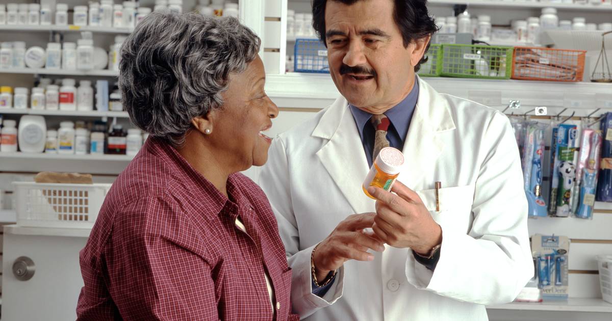 How to Start a Pharmacy