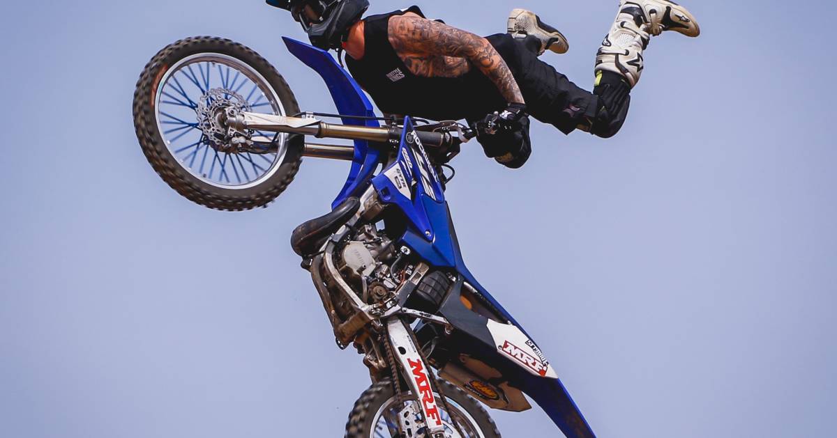 How to Start a Stunt Design Business