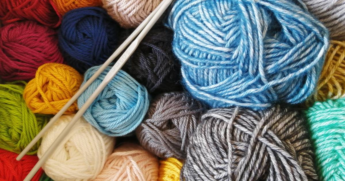 How to Start a Yarn Store